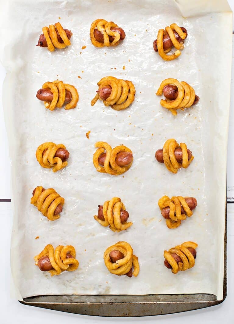 Curly Fries Mini Hot Dogs