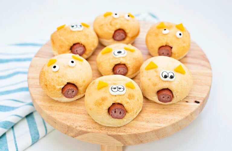 How To Make Easy Pigs in a Blanket