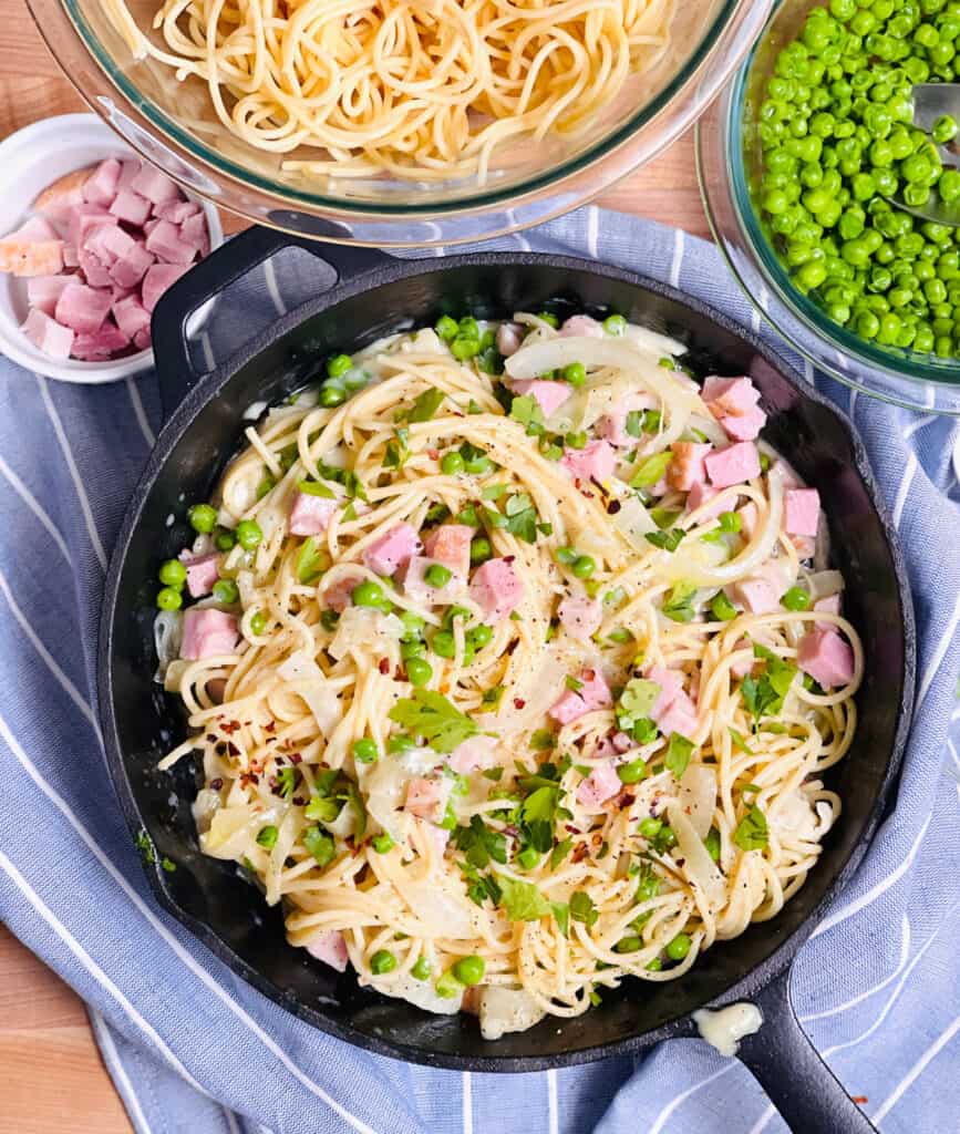 Baked Brie Spaghetti - Another baked cheese pasta to try!