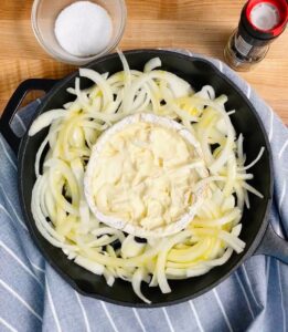 Baked Brie Spaghetti - Another baked cheese pasta to try!