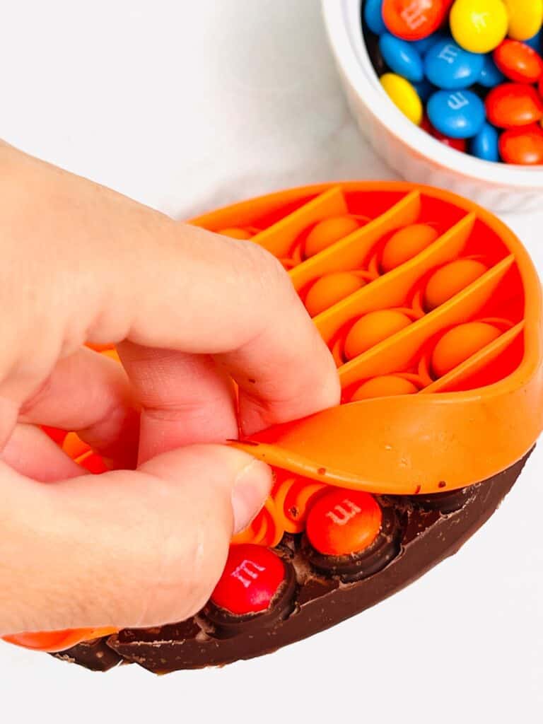 How to Make Pop It Chocolate: The Sweet Viral Trend All Over TikTok