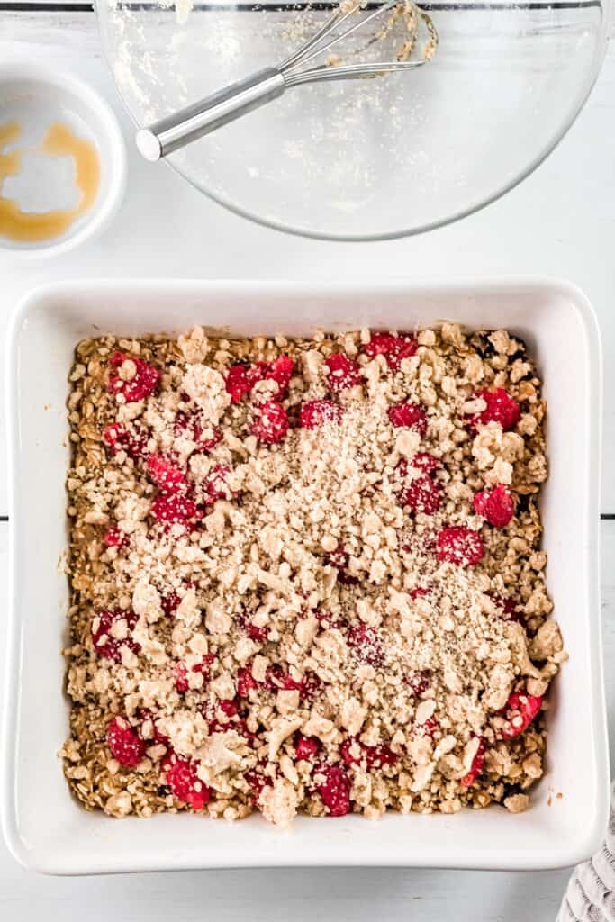 Raspberry Crumble Oat Bars - The Best Recipe!