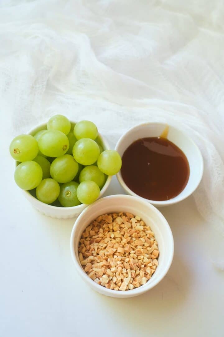 These Caramel Apple Grapes Are the Perfect Bite Sized Snack