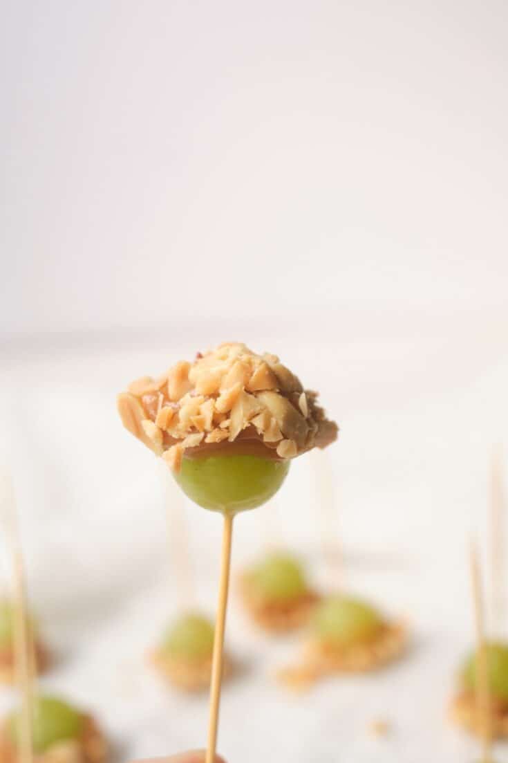These Caramel Apple Grapes Are the Perfect Bite Sized Snack
