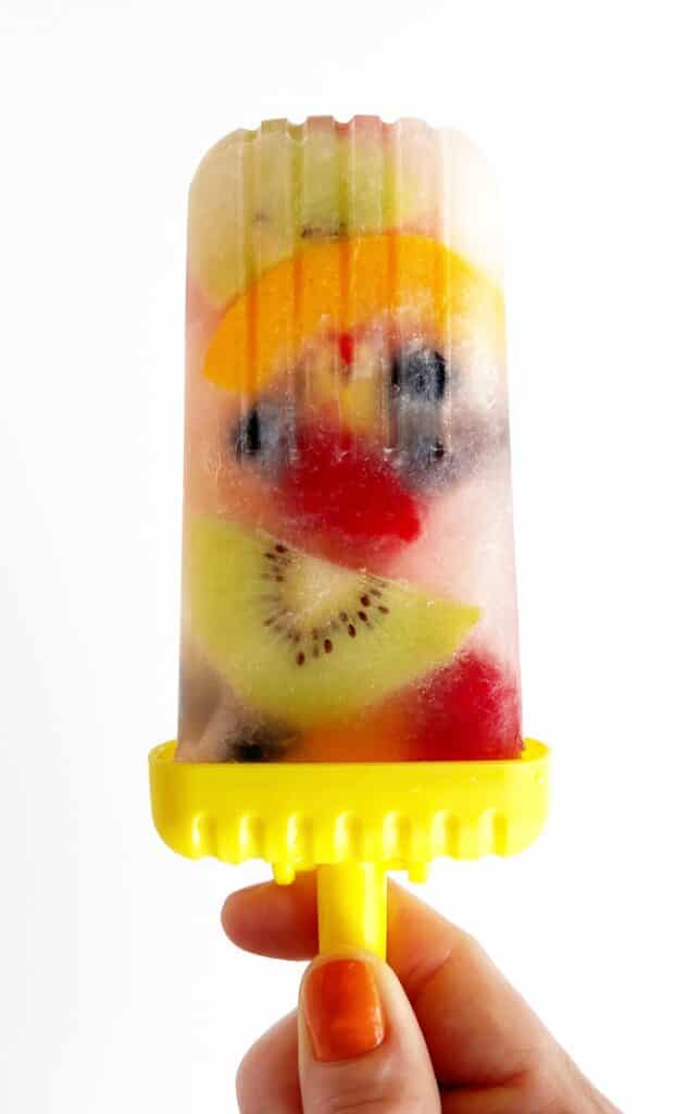 These Fresh Fruit Popsicles Are The Perfect Healthy Summer Treat