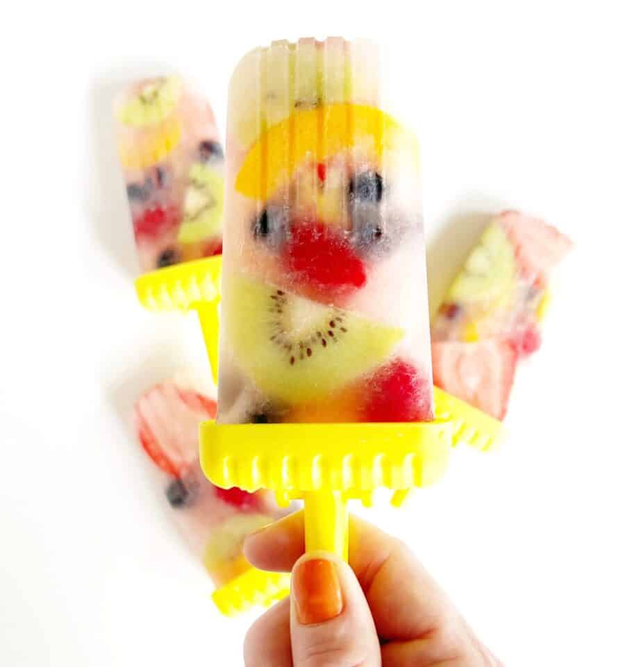 These Fresh Fruit Popsicles Are The Perfect Healthy Summer Treat