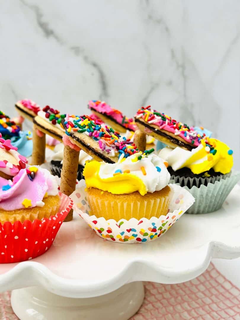 How To Make Shoe Cupcakes