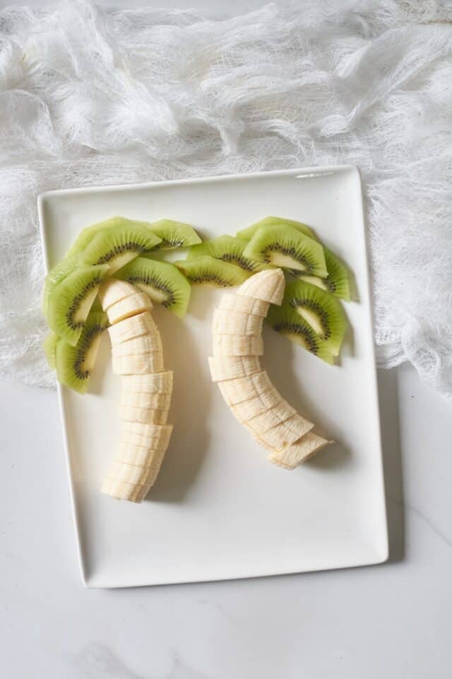 These Fruit Palm Trees Are A Cute Fruit Snack Idea