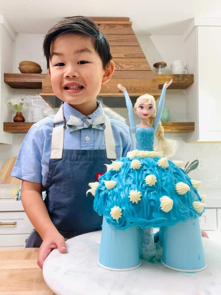 Easy Elsa Princess Cake