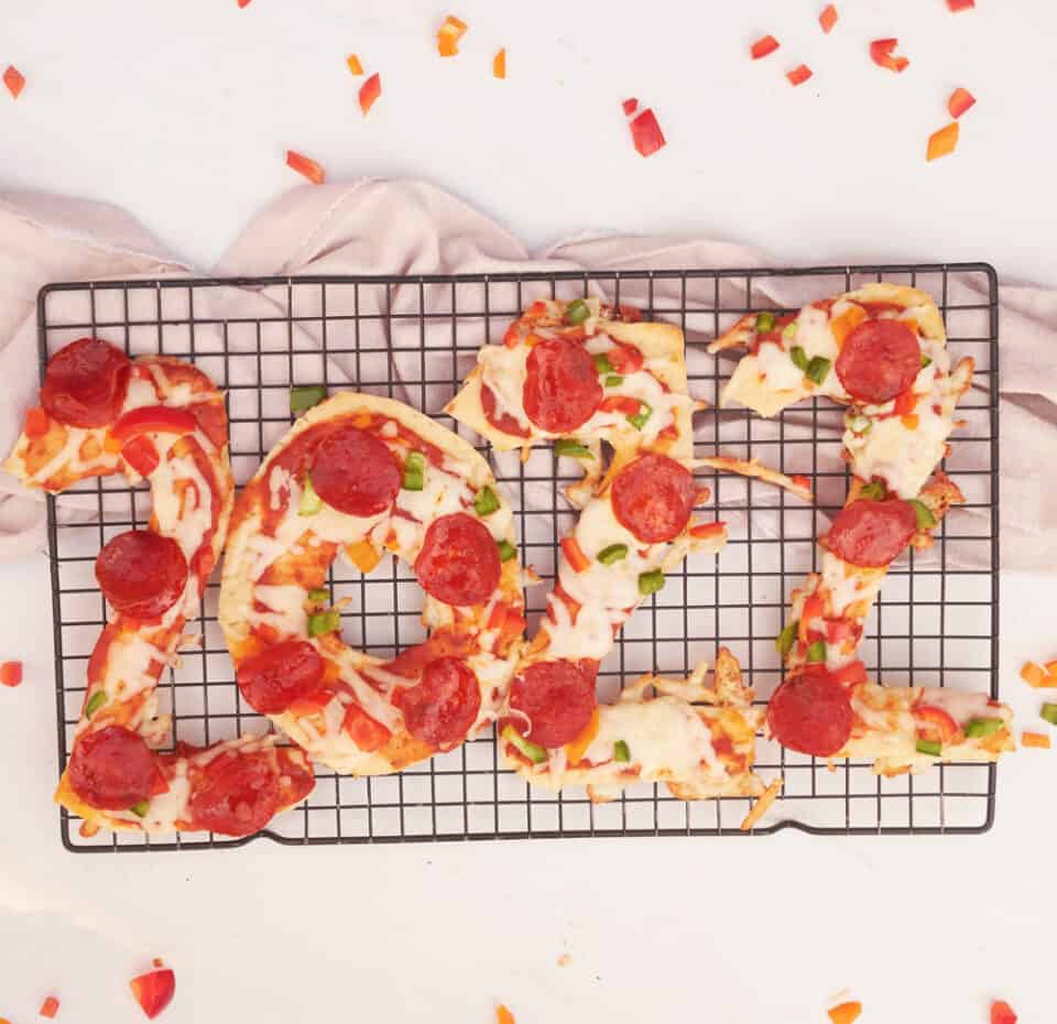Crafting the Ultimate New Year's Eve Pizza