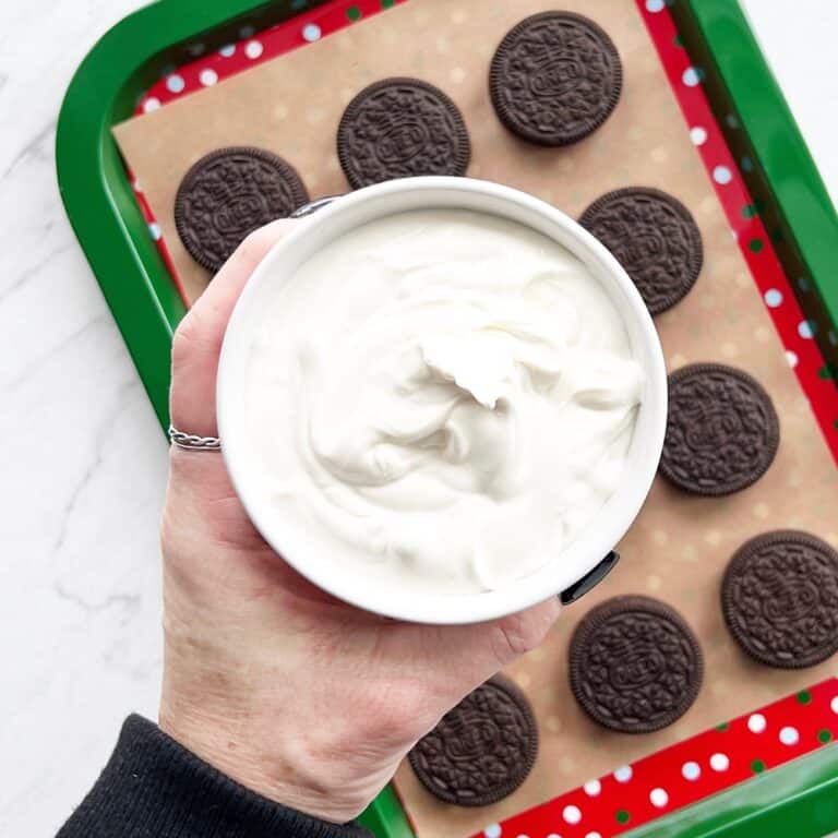 Oreo Christmas Trees Are The Perfect Addition To Holiday Treats