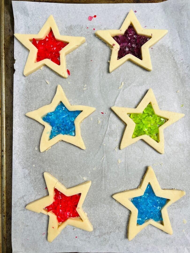 Amazing Stained Glass Cookies - Festive Christmas Cookies