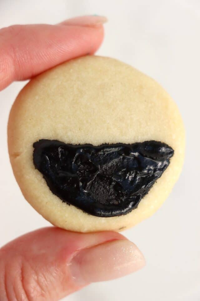 Whip Up Delicious Cookie Monster Cookies With This Simple Recipe