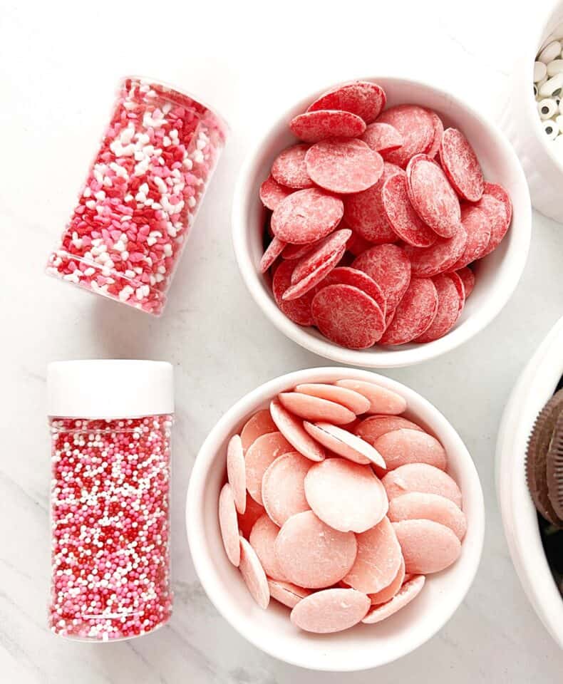 The Sweetest Love Bug Oreos