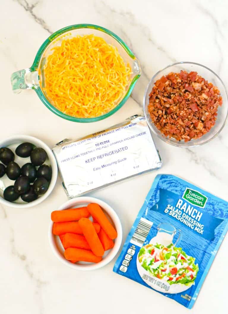 Easter Mini Chicks Cheese Balls Are the Cutest Easter Appetizer