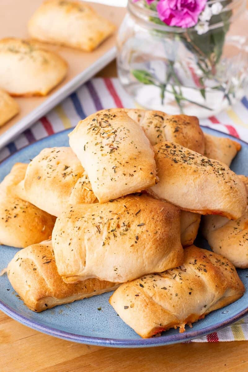 How to Make The Viral Pizza Pockets Ice Cube Tray Hack