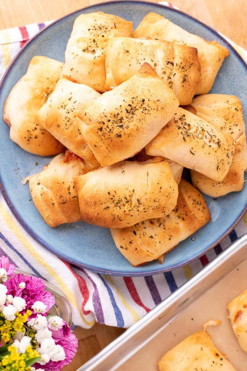 How to Make The Viral Pizza Pockets Ice Cube Tray Hack