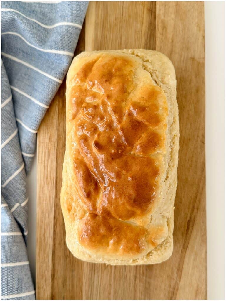Quick and Easy Two-Ingredient Bread Recipe - No Yeast or Eggs!