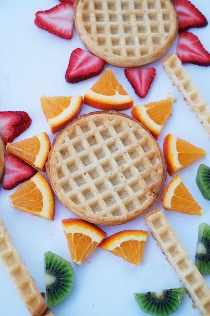 Fruit Waffle Flowers Take Breakfast to a Whole New Cuteness Level