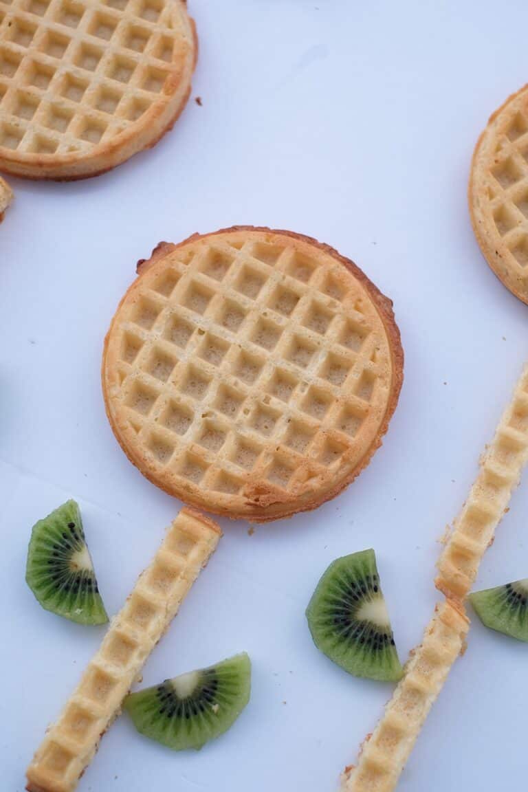 Fruit Waffle Flowers Take Breakfast to a Whole New Cuteness Level