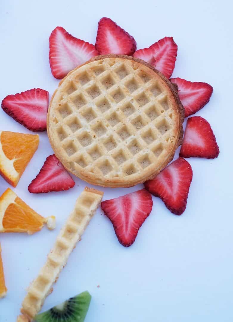 Fruit Waffle Flowers Take Breakfast to a Whole New Cuteness Level