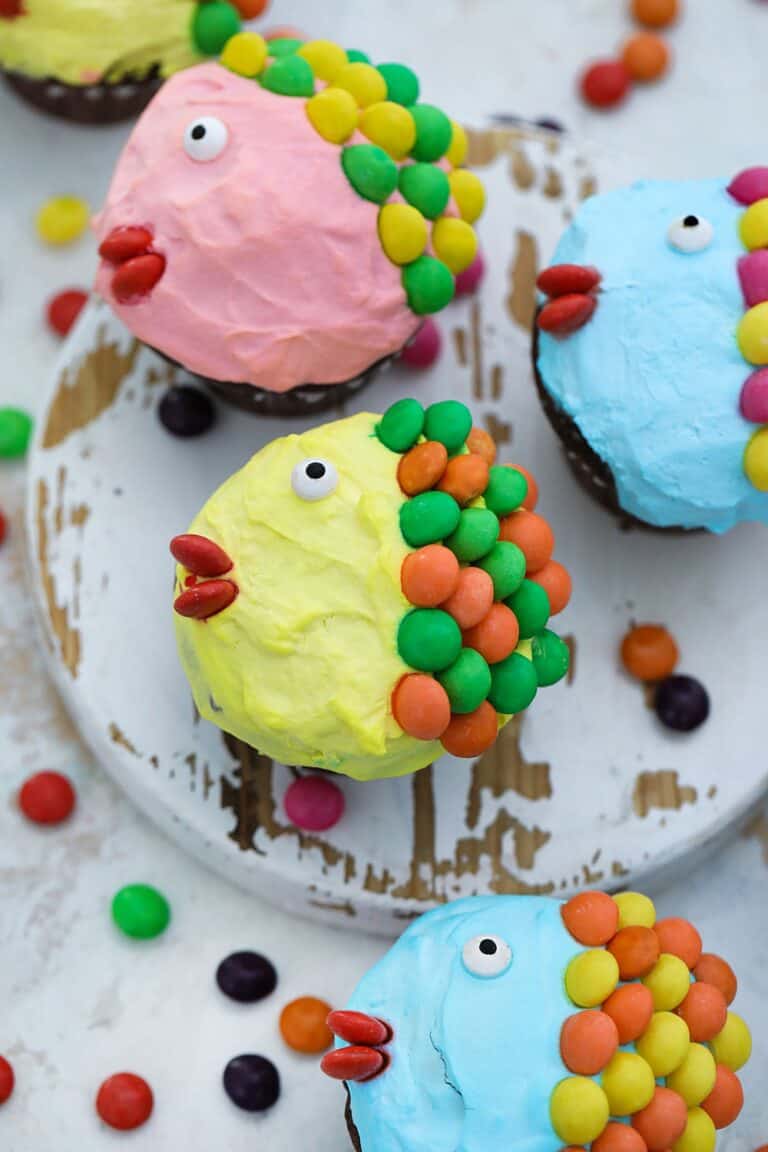 How to Make Easy And Colorful Fish Cupcakes