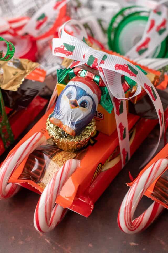 How To Make Candy Sleighs - Cute Christmas Treat