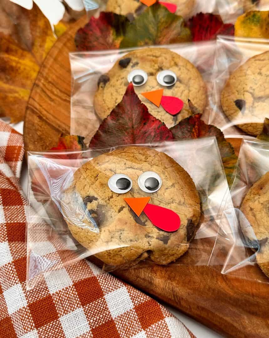 These Turkey Cookies Are A Cute Thanksgiving Treat Kids Can Make