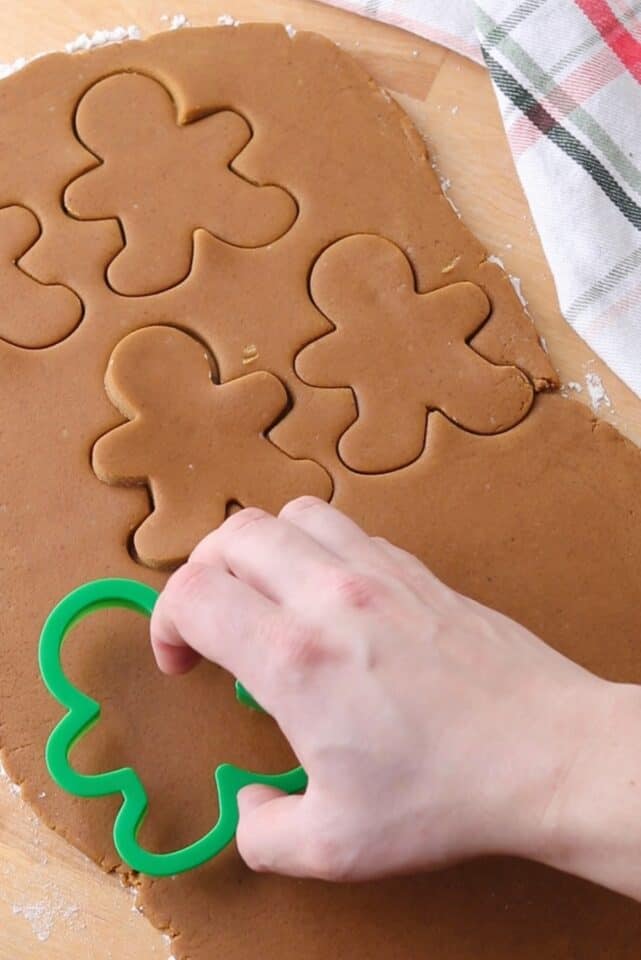 Reindeer Gingerbread Cookies: Fun Holiday Baking Hack