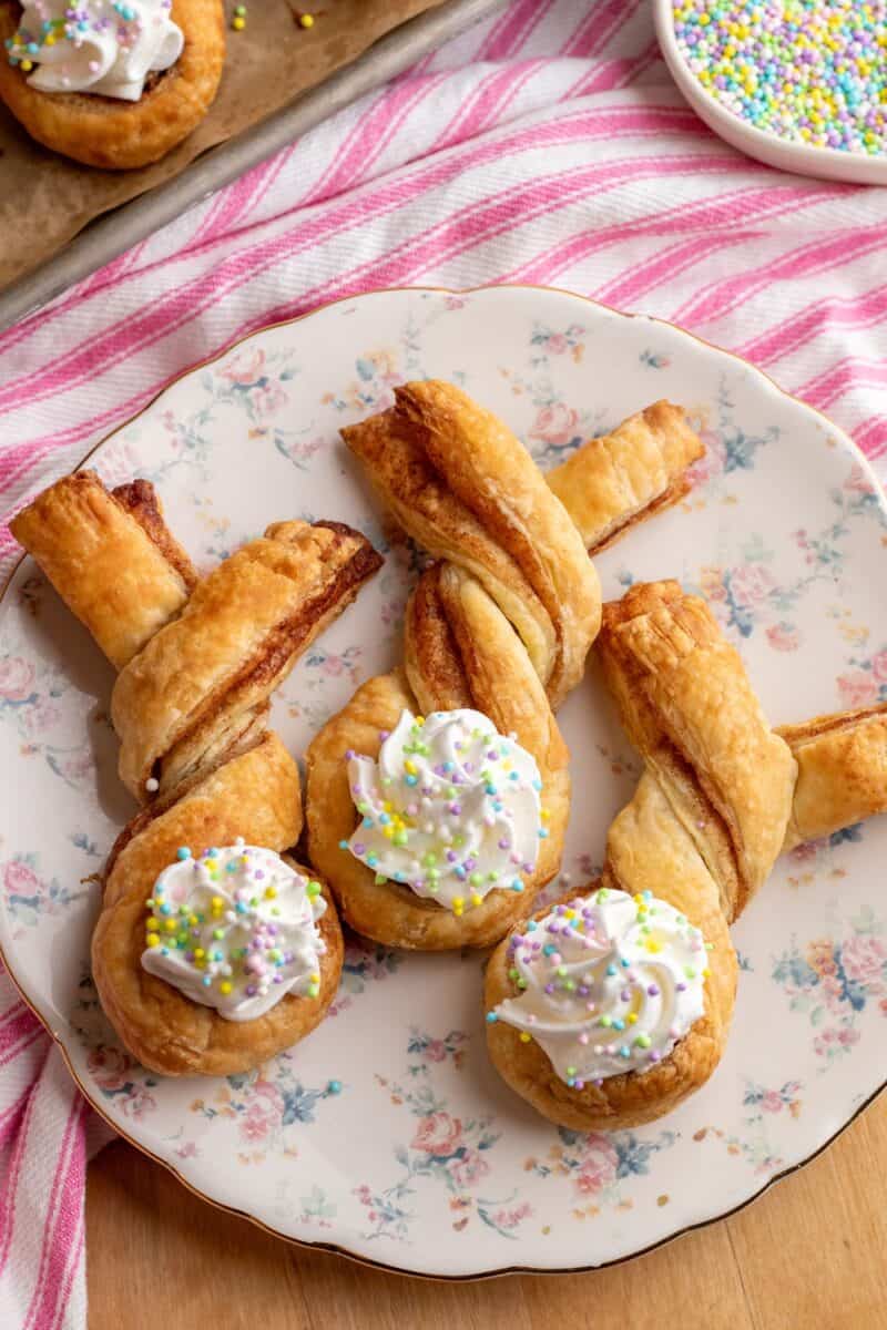 Puff Pastry Bunnies Are An irresistibly Cute Easter Treat