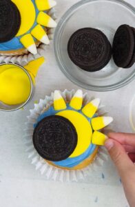 Solar Eclipse Cupcakes 2024 - Solar Eclipse Treats