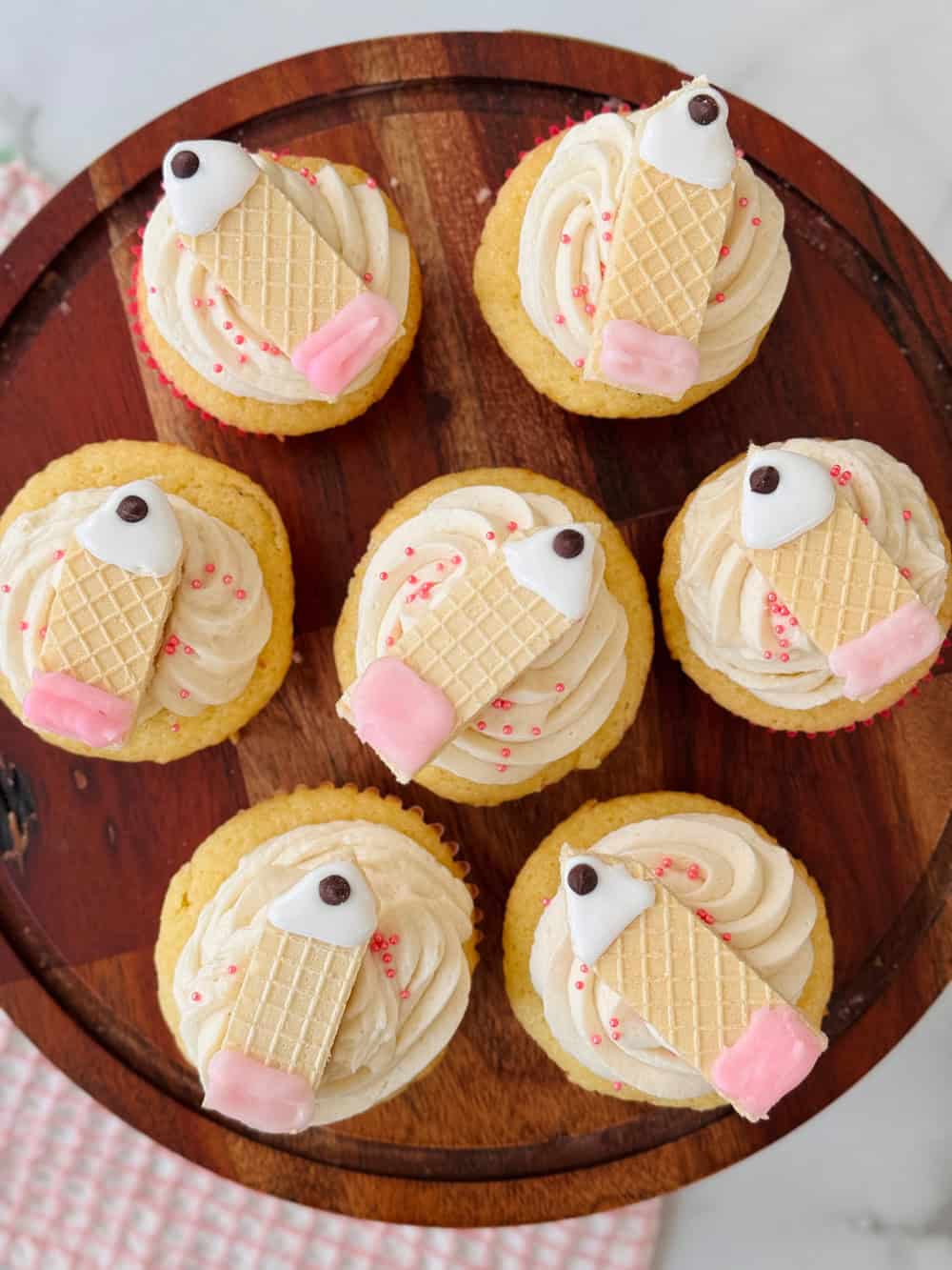 Make Cute Pencil Cupcakes For Teacher Appreciation Week