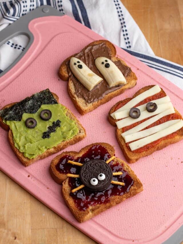 Cute and Spooky Halloween Toast