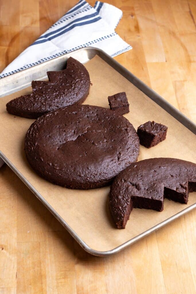 How To Make An Easy Bat Cake