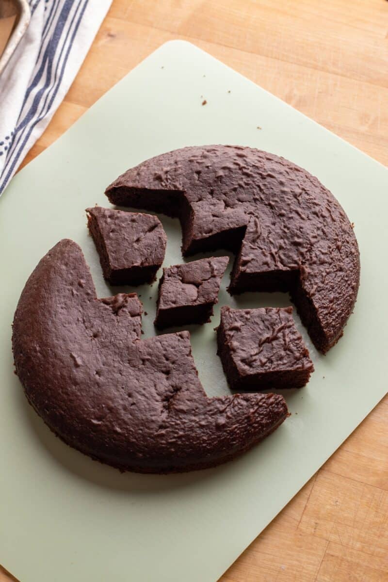 How To Make An Easy Bat Cake