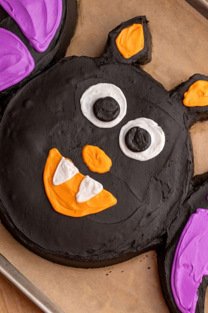 How To Make An Easy Bat Cake