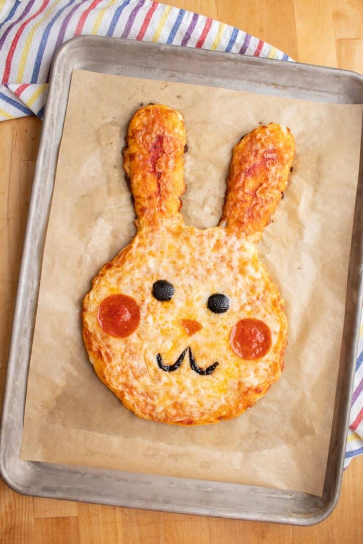 How to Make Adorable Bunny Pizza