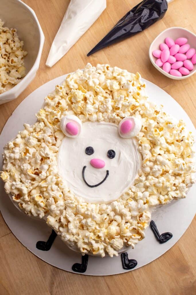Easy and Cute Sheep Cake