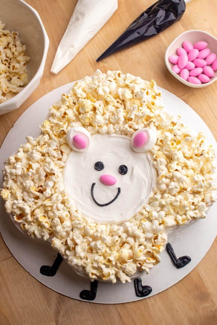 Easy and Cute Sheep Cake
