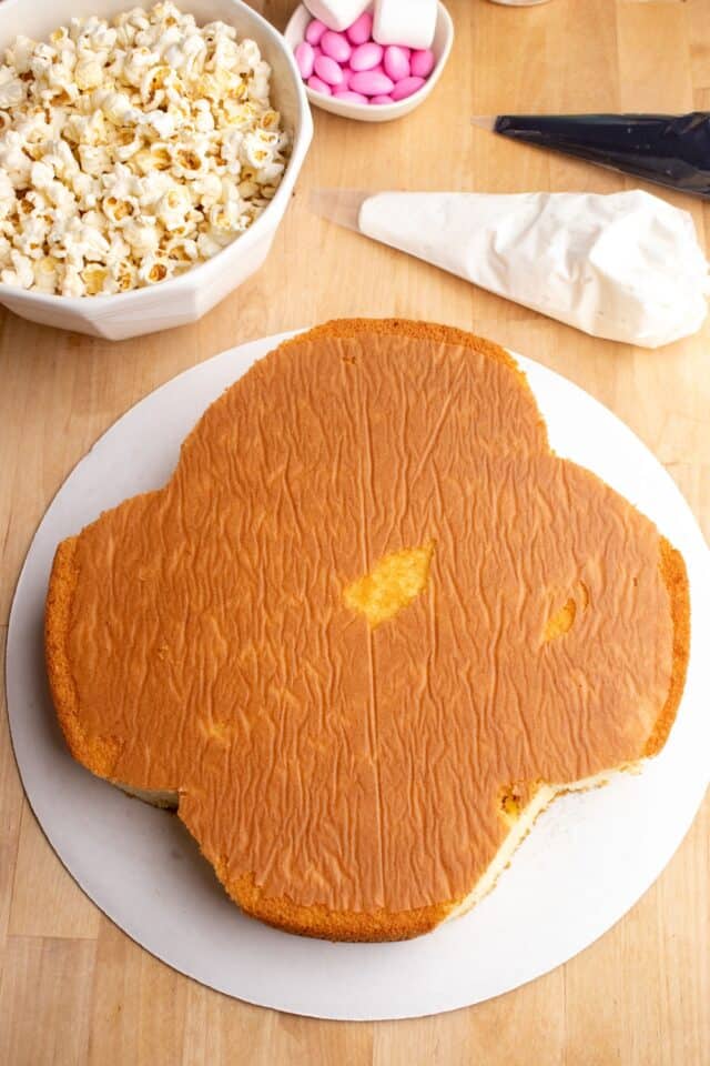 Easy and Cute Sheep Cake