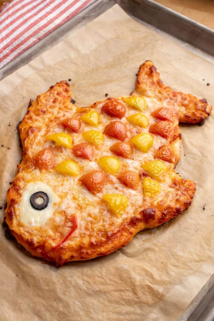 This Fish-Shaped Pizza Might Be the Cutest Dinner Ever