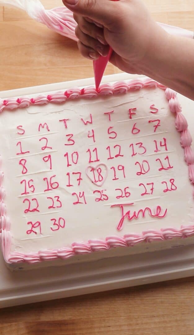 How to Make a Calendar Cake
