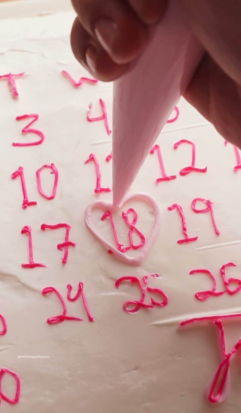 How to Make a Calendar Cake