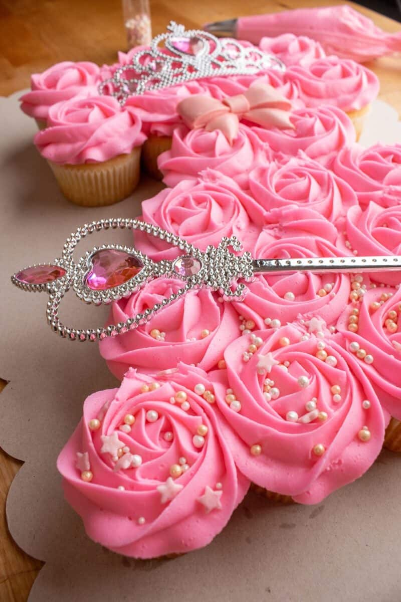 How to Make a Princess Cupcake Cake