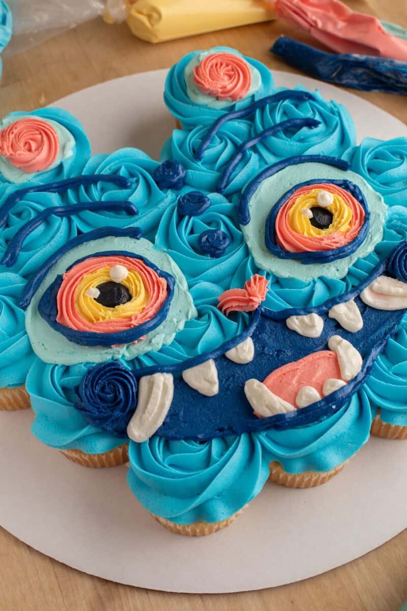 How to Make An Epic KPop Demon Hunters Cupcake Cake